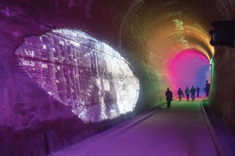 No-Dig North Flourishes at the Falls — Trenchless Technology