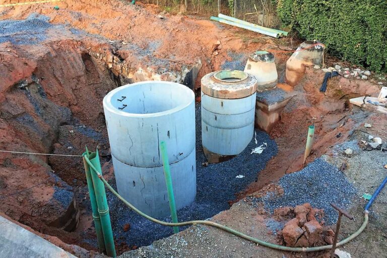 How to Properly Rehab a Manhole | Trenchless Technology